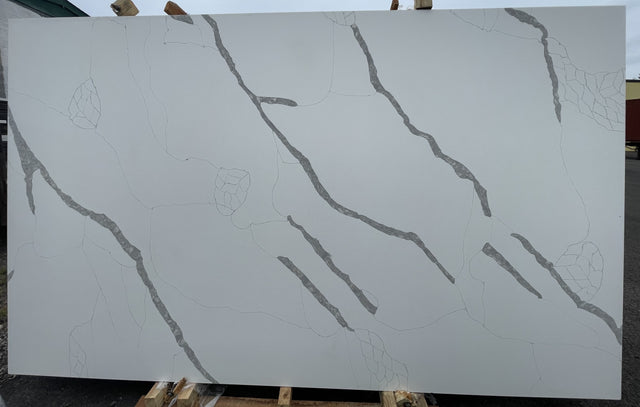 Calacatta Laza-A – Esos Countertops & Cabinets